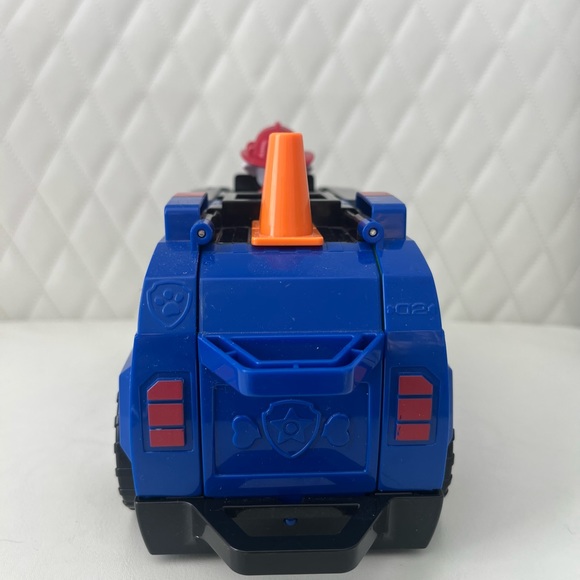 Paw Patrol | Toys | Paw Patrol Transforming Police Cruiser Chases Ride ...